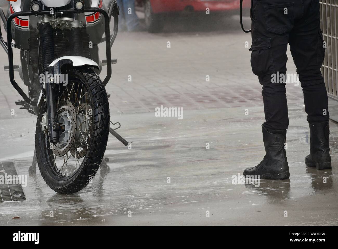 Motorcycle Car Wash Motorcycle Make more clean. A series of photos a ...