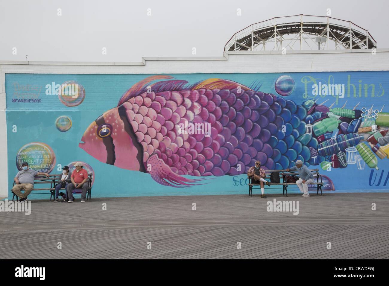Fish mural and environmental statement on Coney Island Boardwalk ...