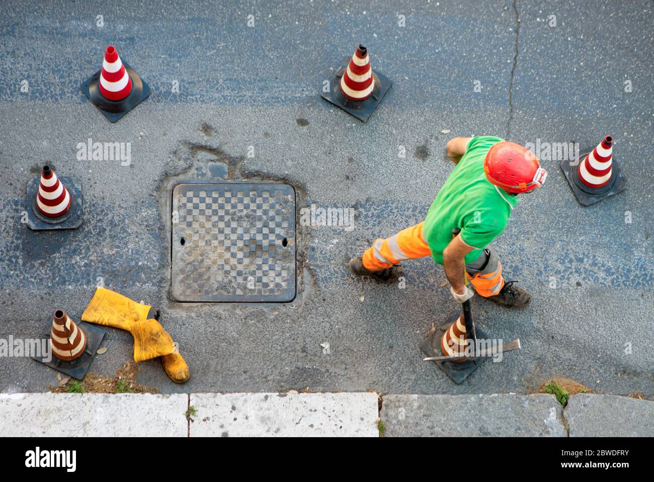 sequence of worker going in the manhole in the street, step 1 to 9 ...