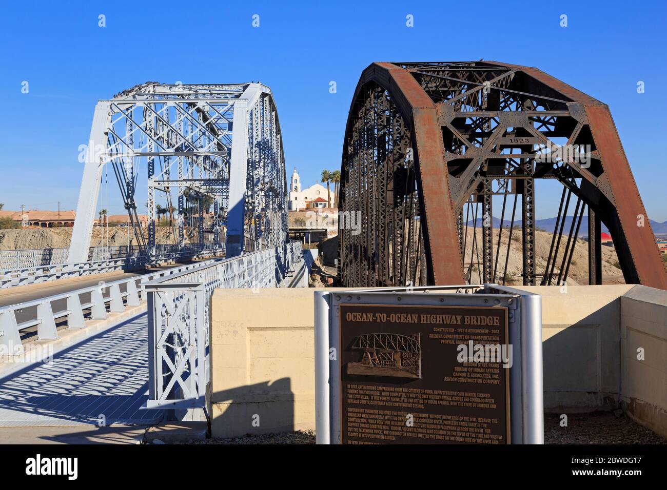 Ocean to Ocean Highway Bridge over the Colorado River,Gateway Park,Yuma ...