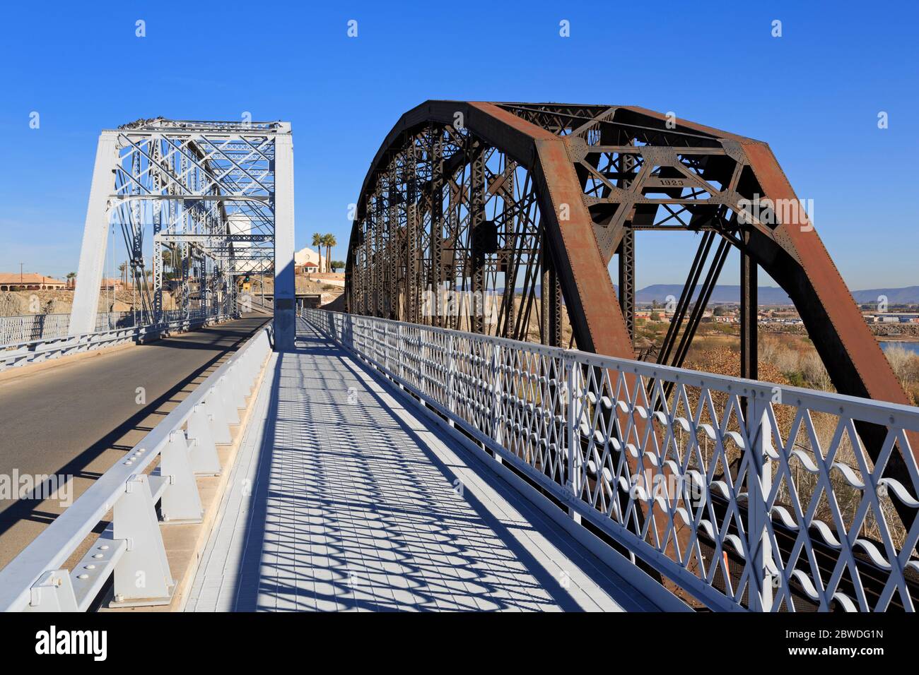 Ocean to Ocean Highway Bridge over the Colorado River,Gateway Park,Yuma ...
