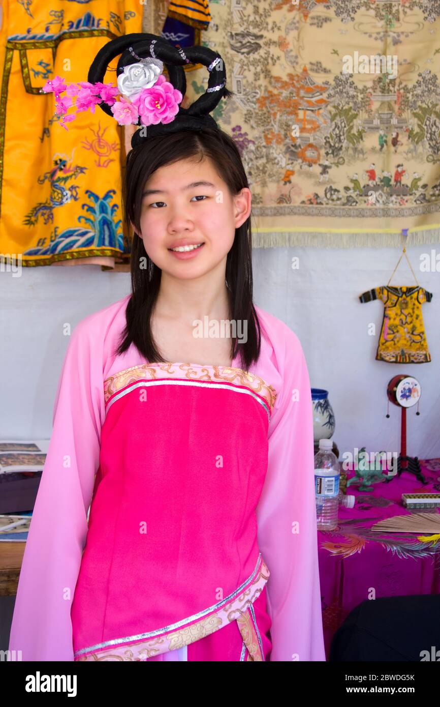 Girl in Traditional Chinese Dress, Asian Festival,Heritage Square ...