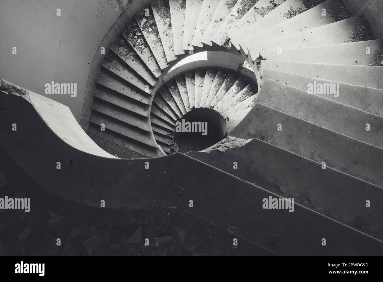 Vintage spiral stairs in a ruined old house Stock Photo - Alamy