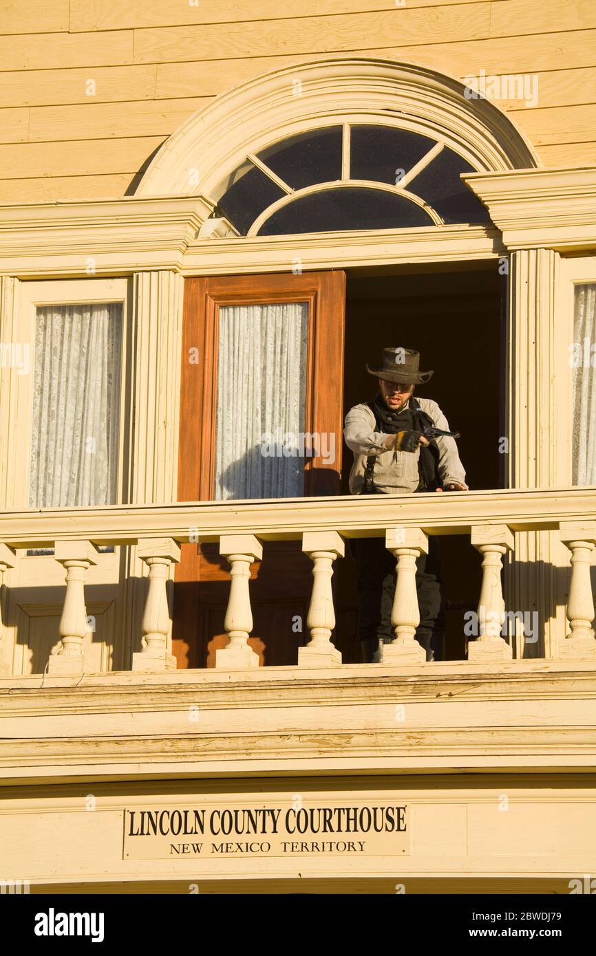 Old lincoln county courthouse hi-res stock photography and images - Alamy