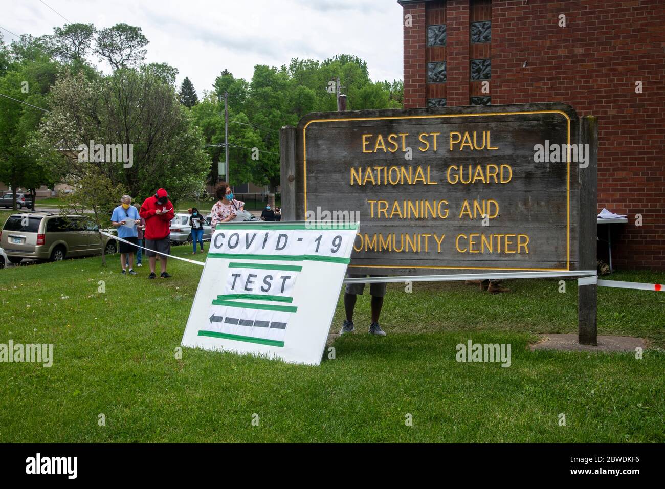 St. Paul, Minnesota. People in line at the National guard armory for a ...