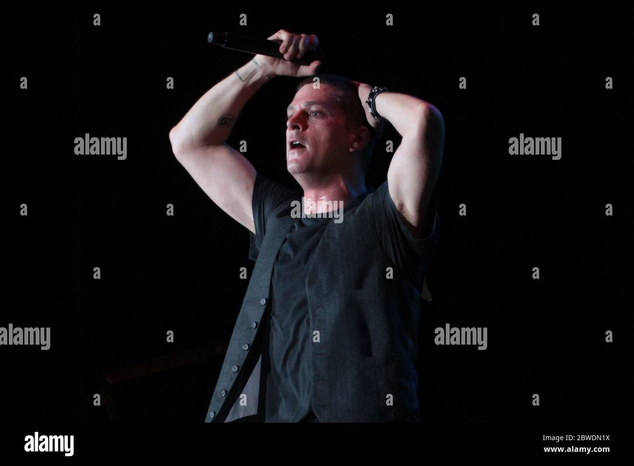Matchbox 20 kyle cook hi-res stock photography and images - Alamy