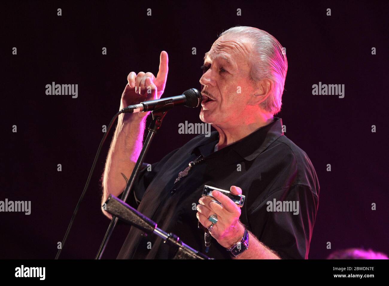 Charlie harper artist hi-res stock photography and images - Alamy