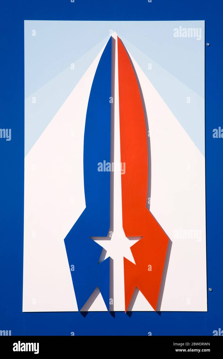 Missile symbol hi-res stock photography and images - Alamy