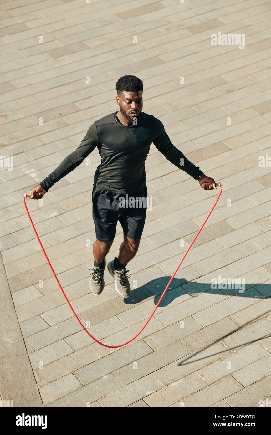 Skipping rope race hi-res stock photography and images - Alamy