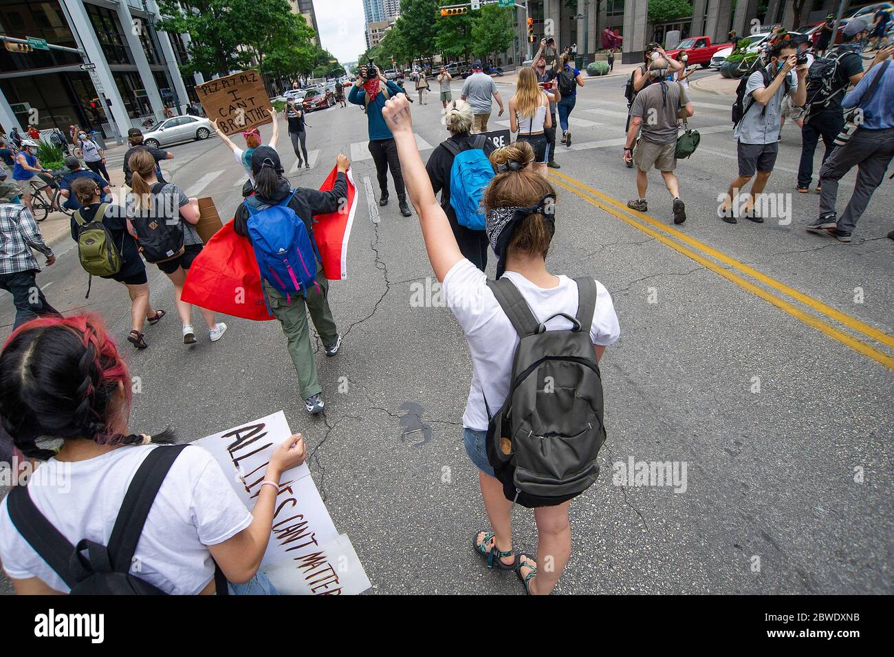May 31, 2020: Protesters marching on Congress Avenue after speaking at ...