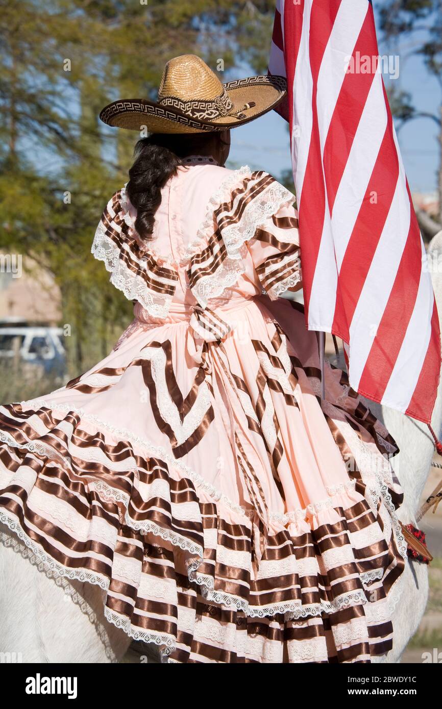 Mexican rodeo woman hi-res stock photography and images - Alamy
