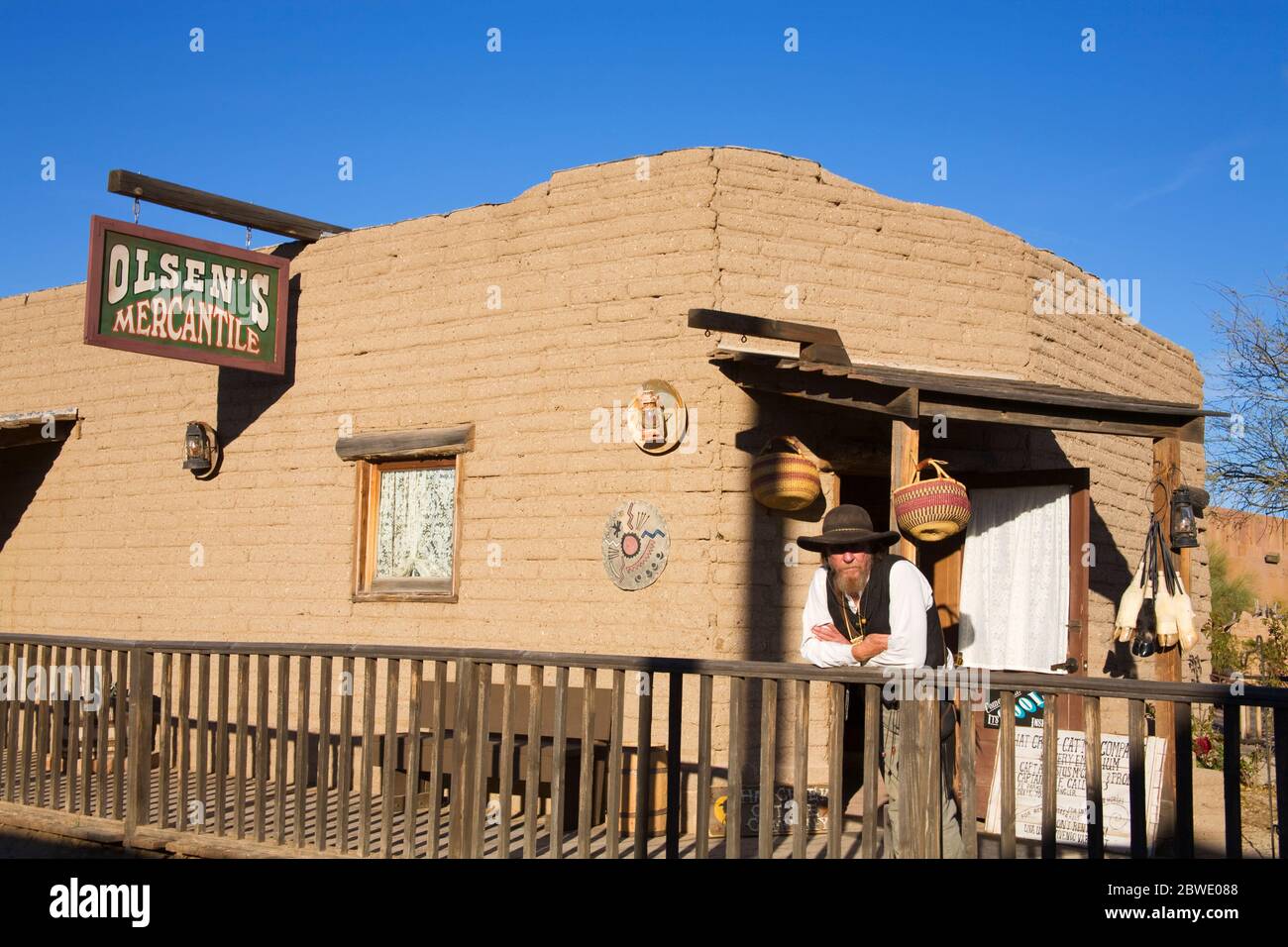 Old tucson studios hi-res stock photography and images - Alamy