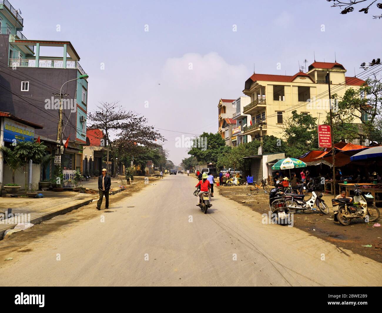 The small house in Hanoi, Vietnam Stock Photo - Alamy