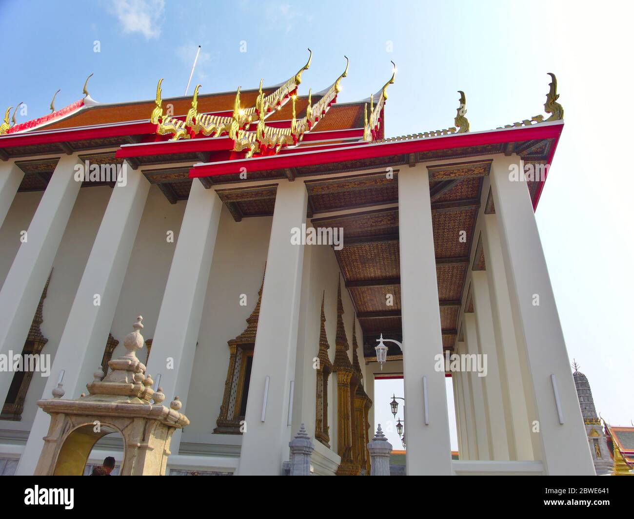 Wat Phra Chetuphon(Wat Pho), is located behind the splendid Temple of ...
