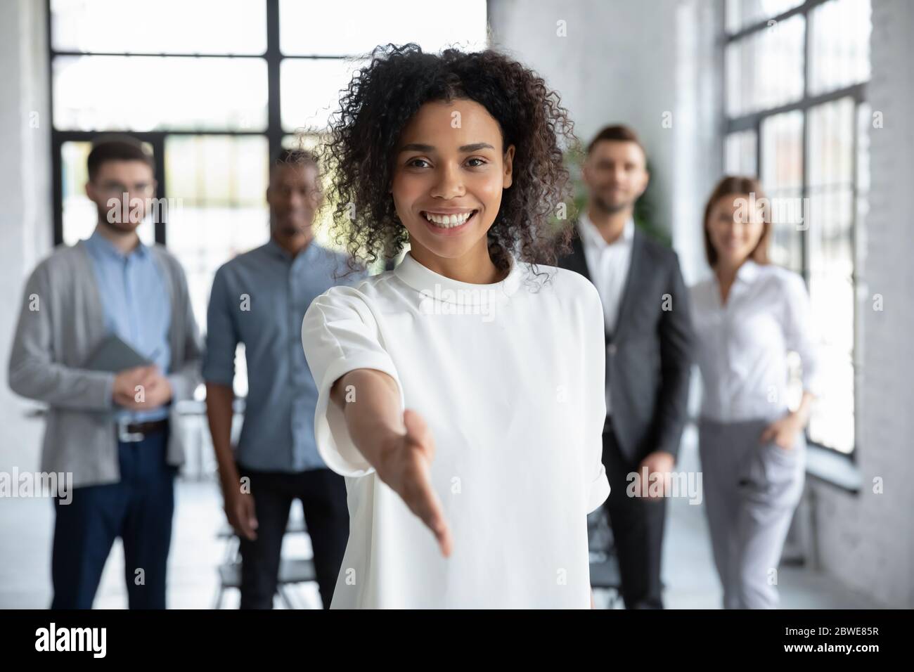 Handshake portrait hi-res stock photography and images - Alamy