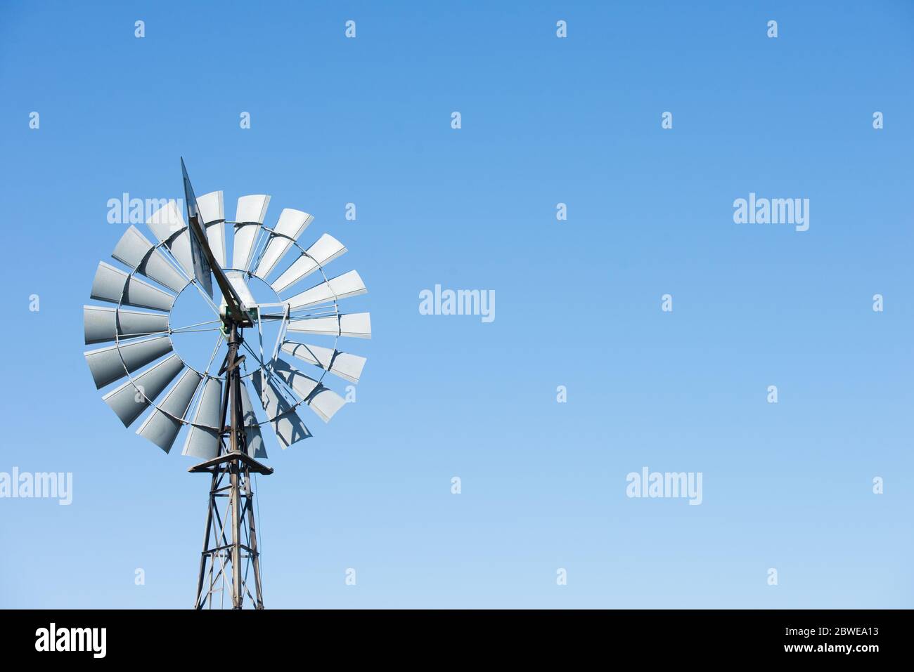 Australian old windmill hi-res stock photography and images - Alamy