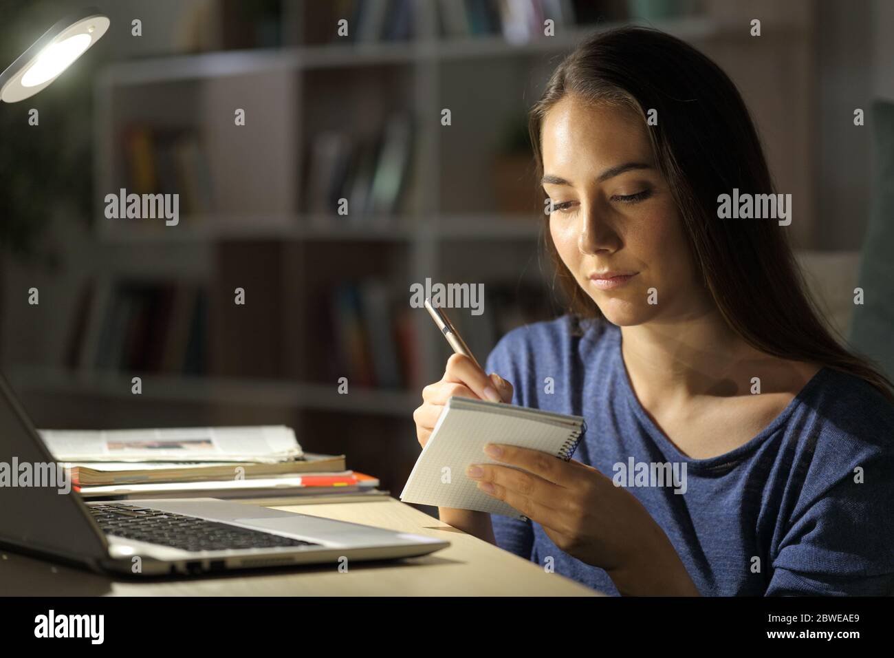 Graduate handwriting hi-res stock photography and images - Alamy