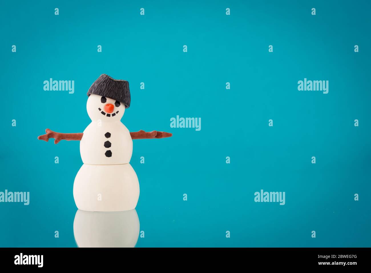 Snow cartoon figure hi-res stock photography and images - Alamy