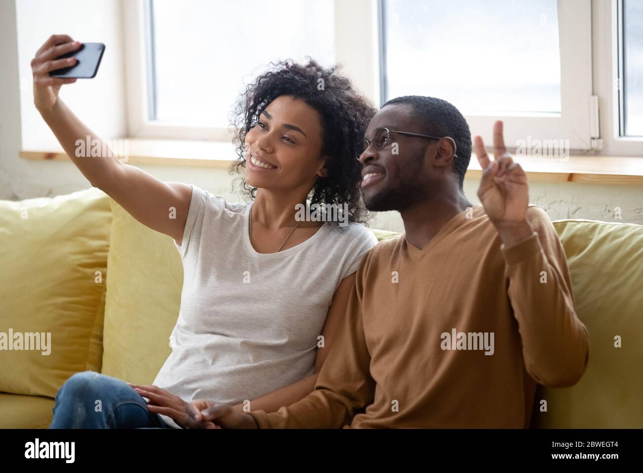 African couple in love hi-res stock photography and images - Alamy