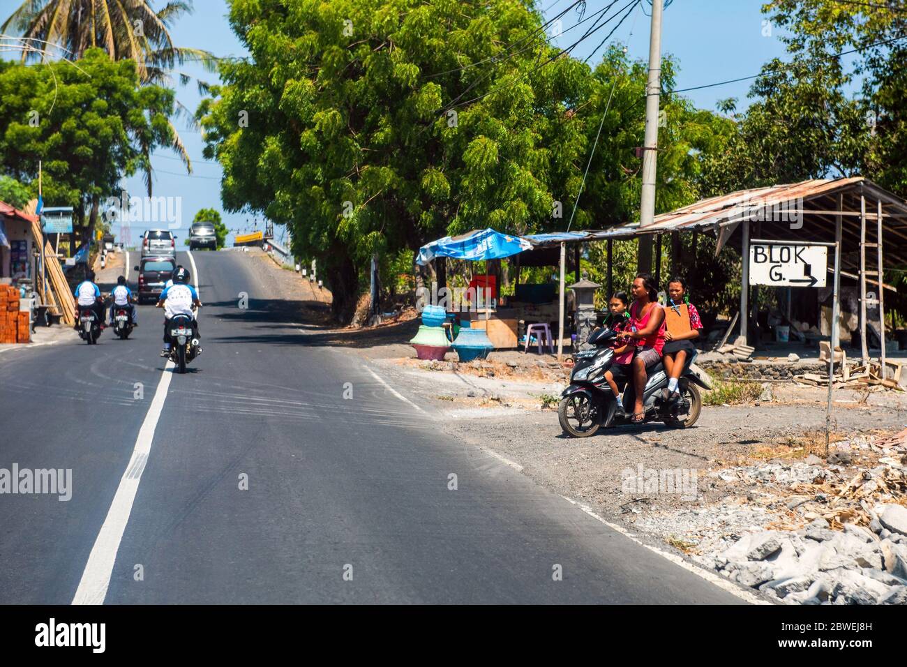Indonesia road hi-res stock photography and images - Alamy
