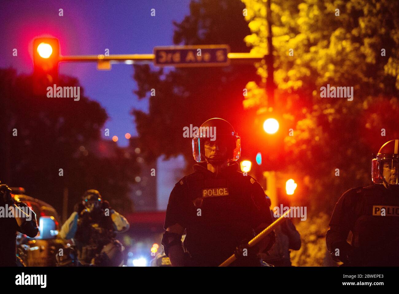 Officers stand in formation hi-res stock photography and images - Alamy