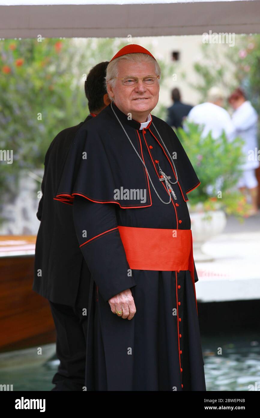 Cardinal scola hi-res stock photography and images - Alamy