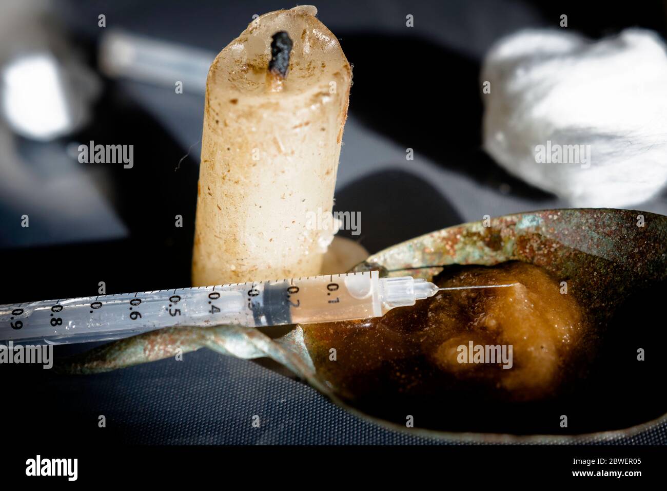 Drug wraps hi-res stock photography and images - Alamy