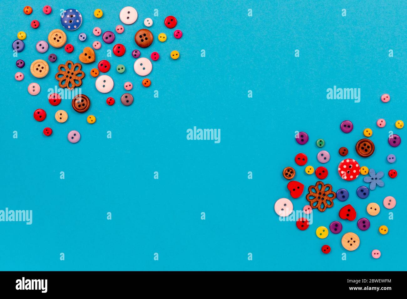 Scattered vintage buttons collection hi-res stock photography and ...