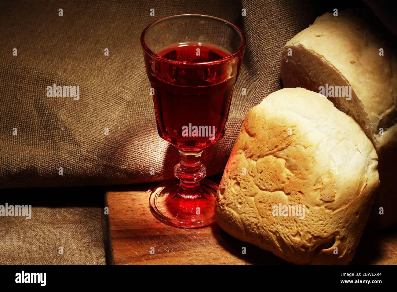 Loaf bread dough in red hi-res stock photography and images - Alamy