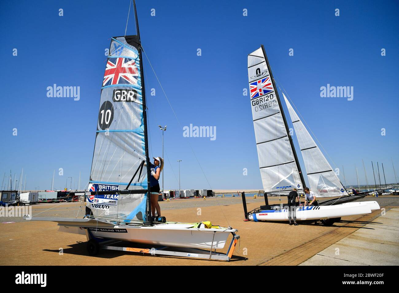 Team boats hi-res stock photography and images - Alamy