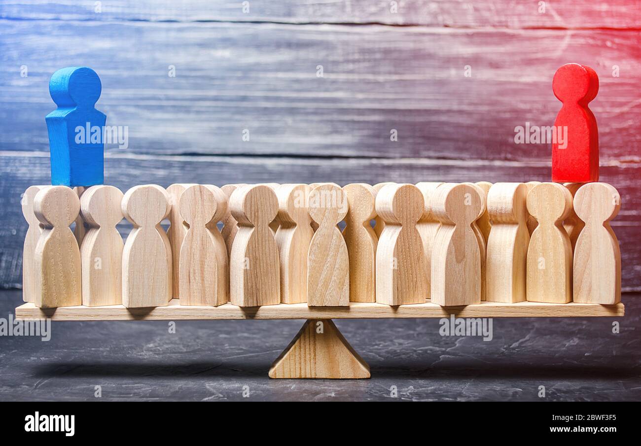 State election debate hi-res stock photography and images - Alamy