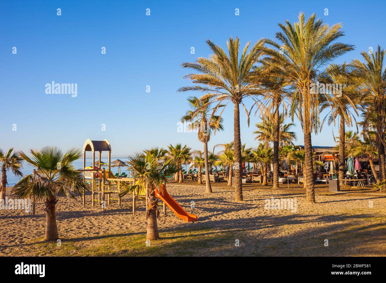 Vacation scenery hi-res stock photography and images - Alamy