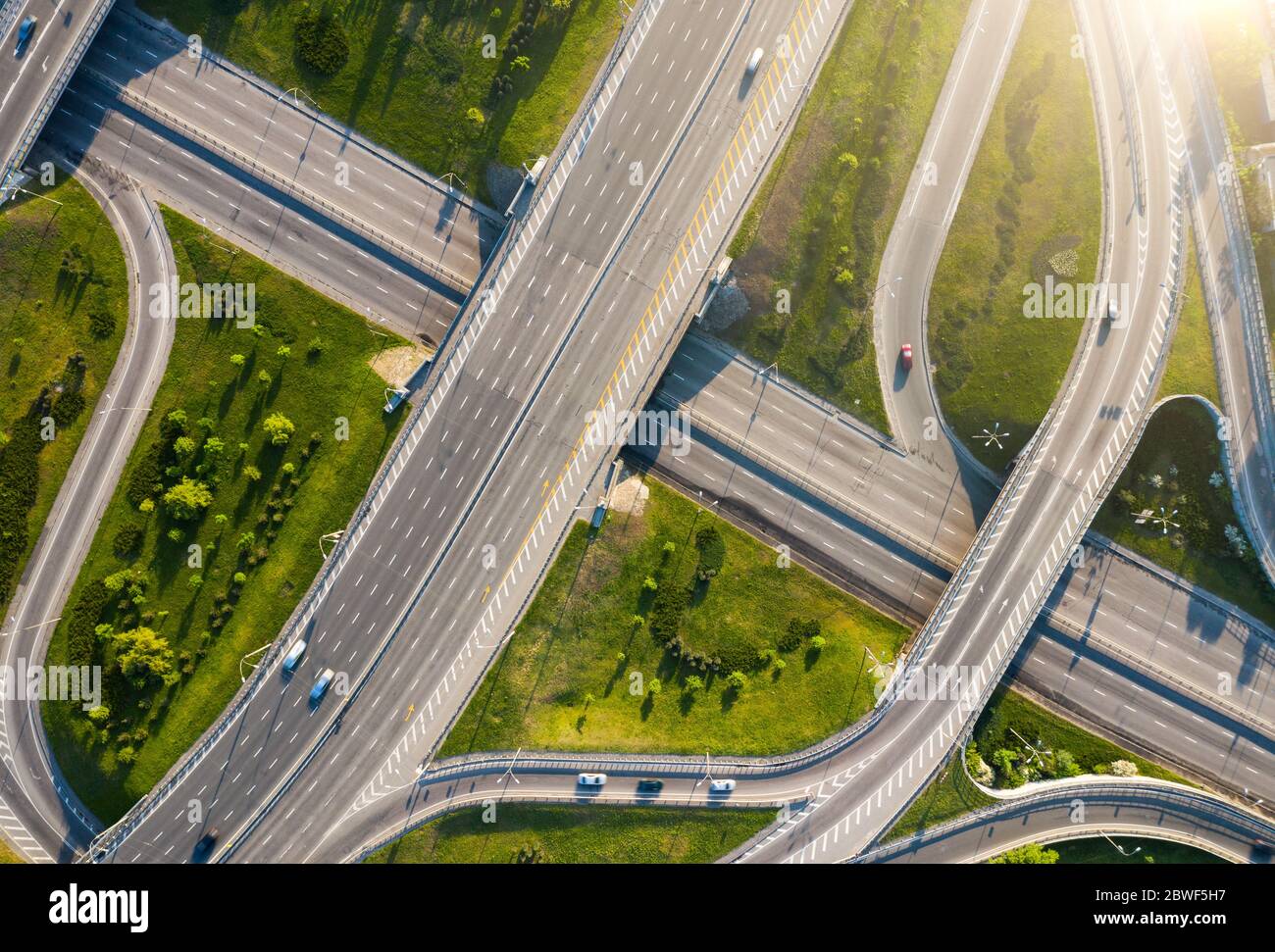 Overpass background hi-res stock photography and images - Alamy