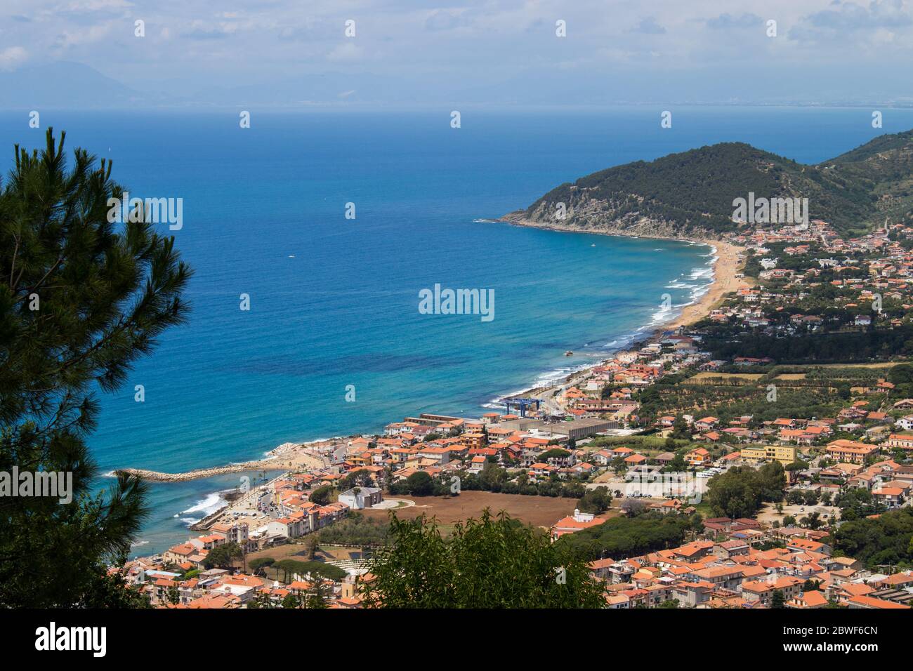 Castellabate hi-res stock photography and images - Alamy