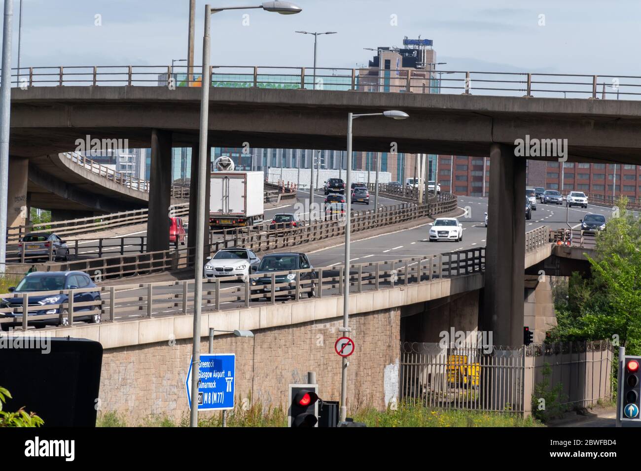 Busiest road bridge in europe hi-res stock photography and images - Alamy