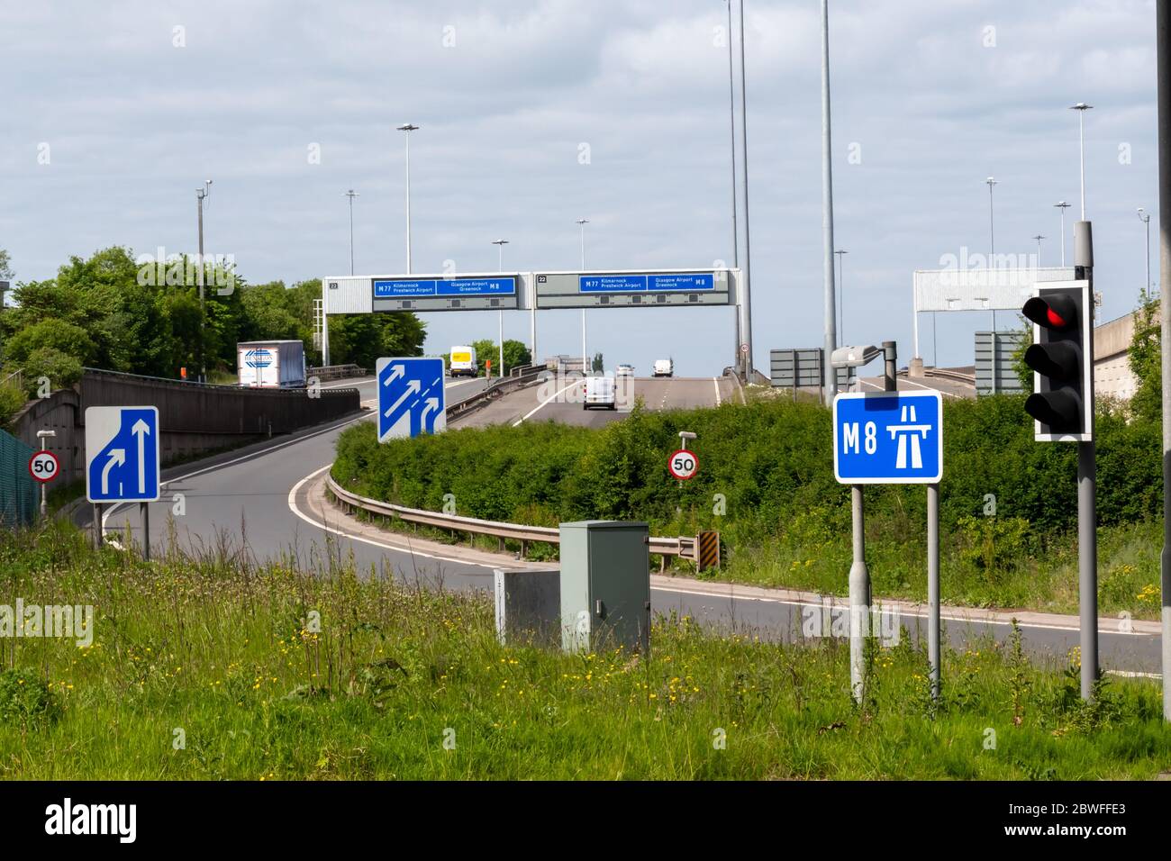 Cars on motorway on slip hi-res stock photography and images - Alamy