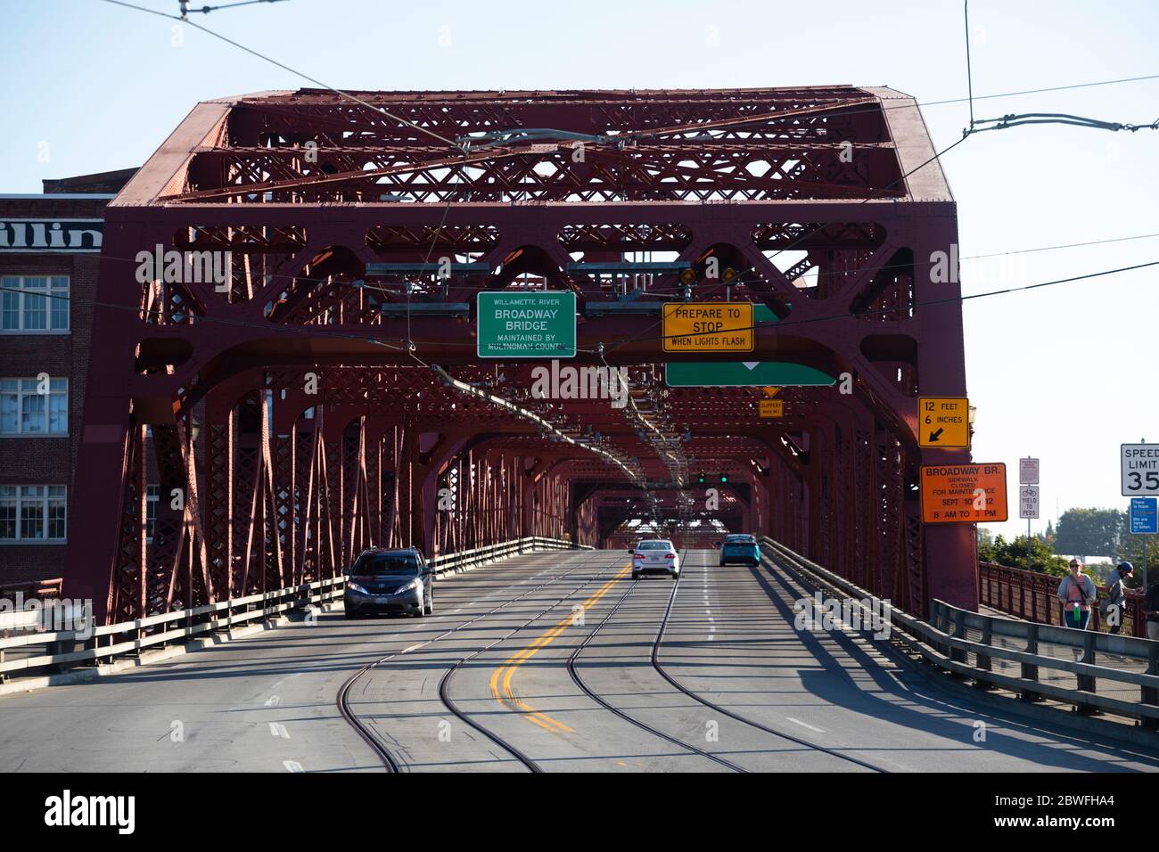 Broadway architecture hi-res stock photography and images - Alamy
