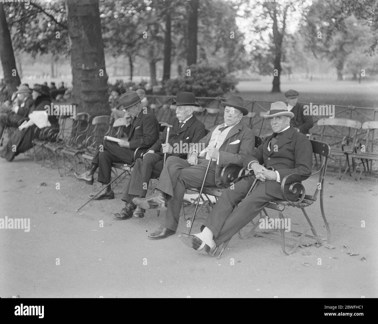 Society In the park Right to left , Mr Shaw , Lord Mersey and Major ...