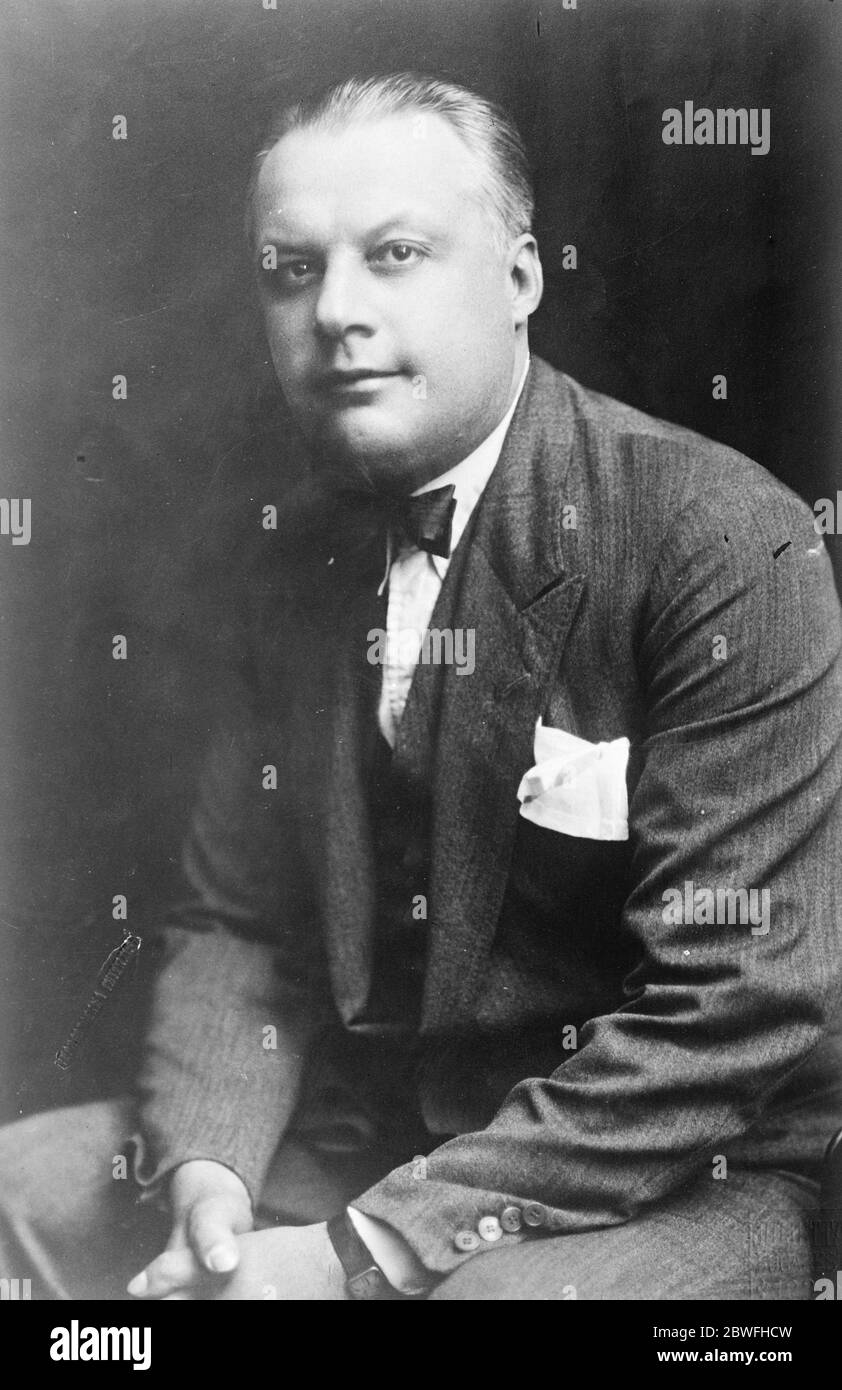 1920s secretary hi-res stock photography and images - Alamy