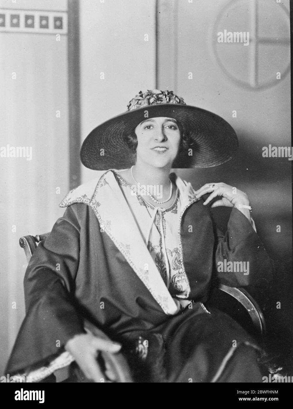 1920s fashions hi-res stock photography and images - Alamy