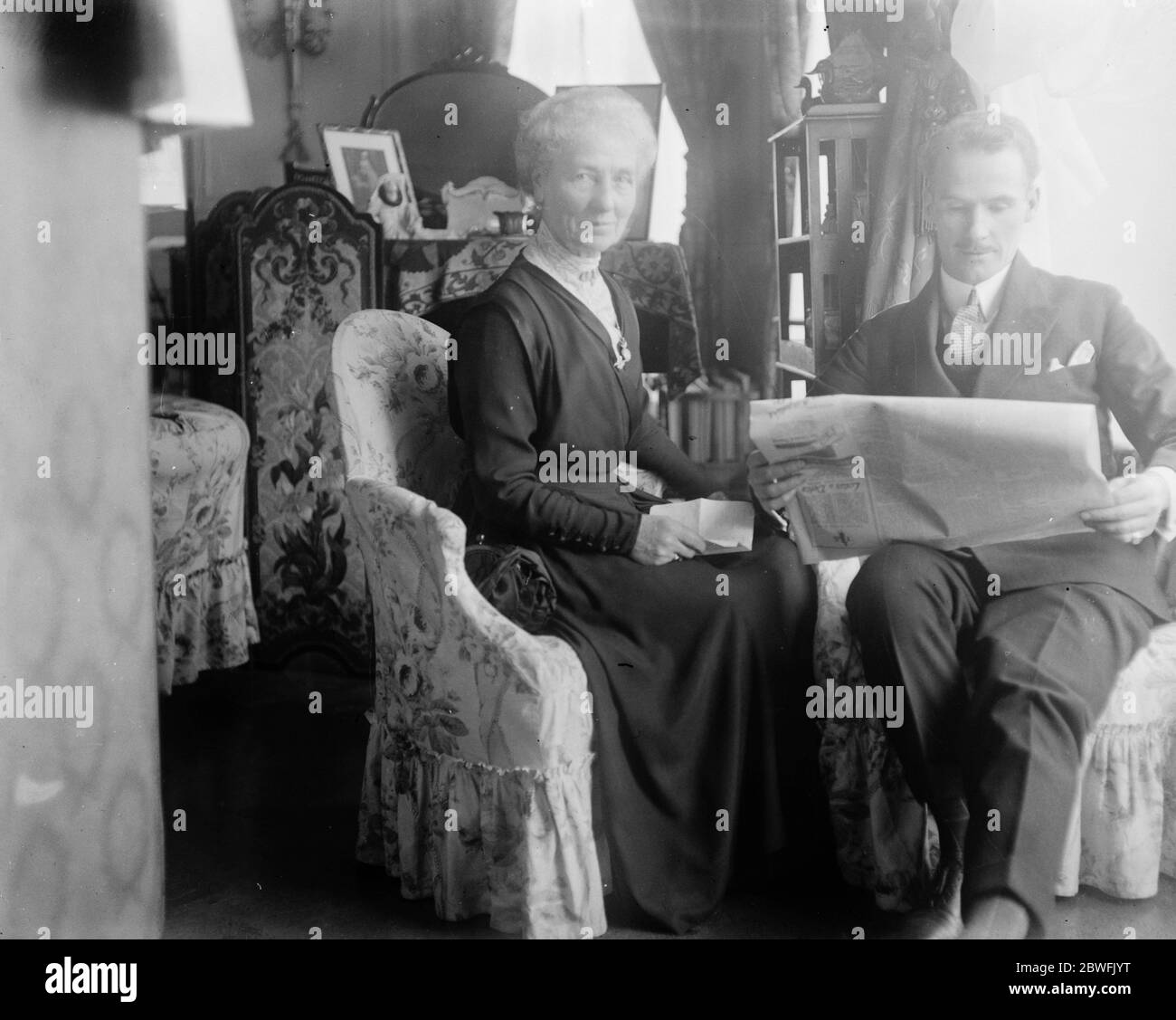 Tweedale Black and White Stock Photos & Images - Alamy