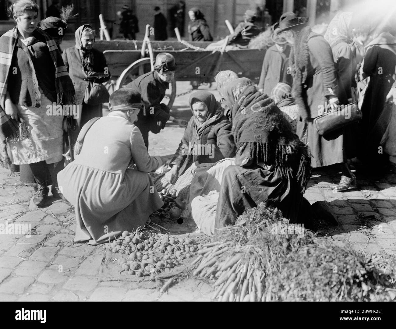 Lemberg Germany Market scenes in the poorer quarters of Lemberg 24 ...