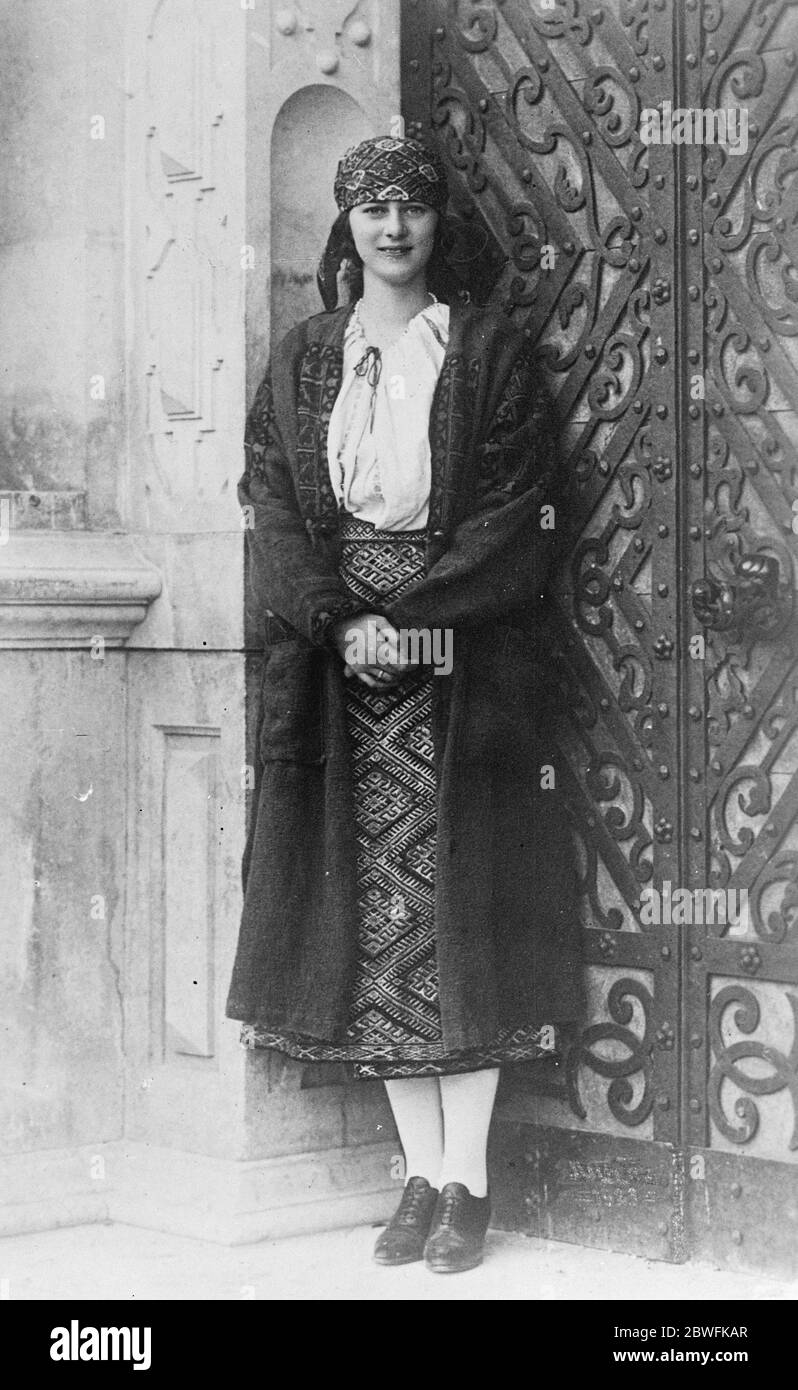 Europe ' s Prettiest Princess Princess Ileana of Romania photgraphed ...