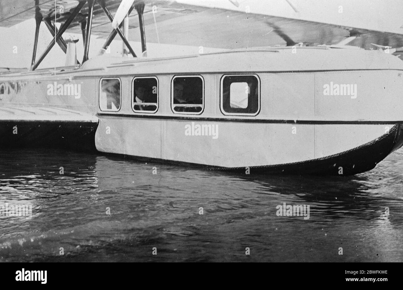 Hydroplane 1920s hi-res stock photography and images - Alamy