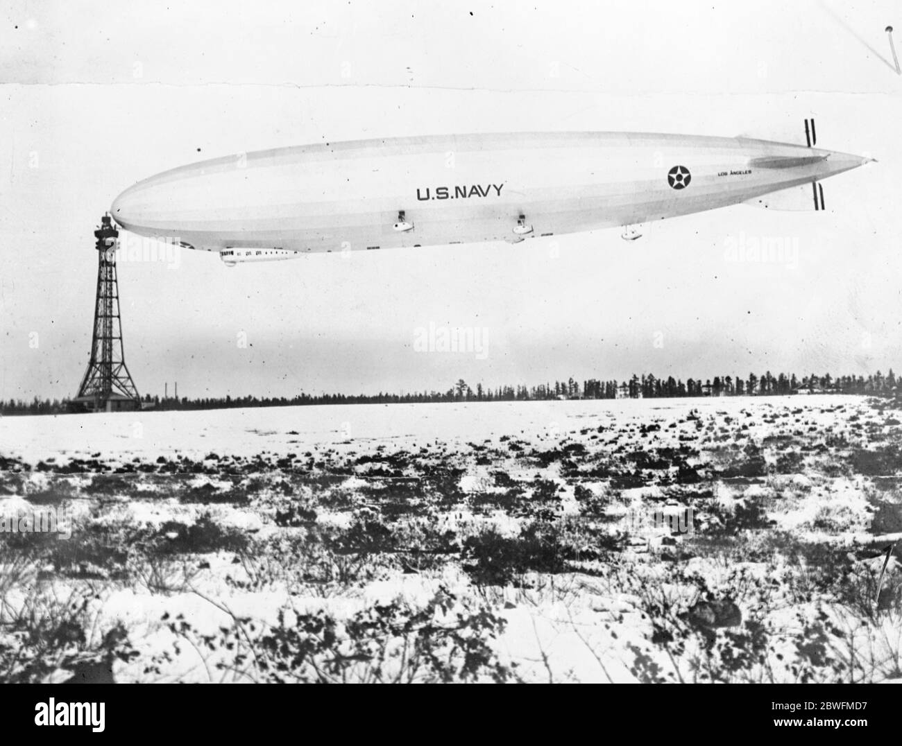US Navel airship USS Los Angeles (ZR-3) 4 February 1925 Stock Photo - Alamy