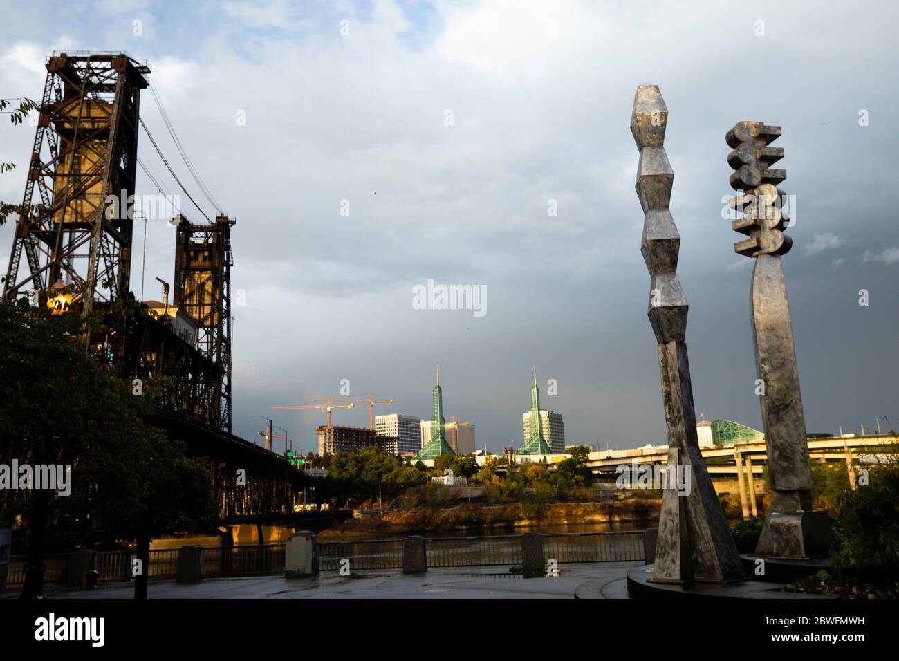 Vertical lift bridge hi-res stock photography and images - Alamy