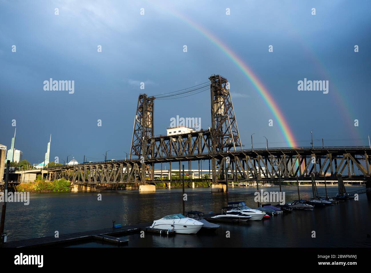 Rainbow architecture hi-res stock photography and images - Alamy