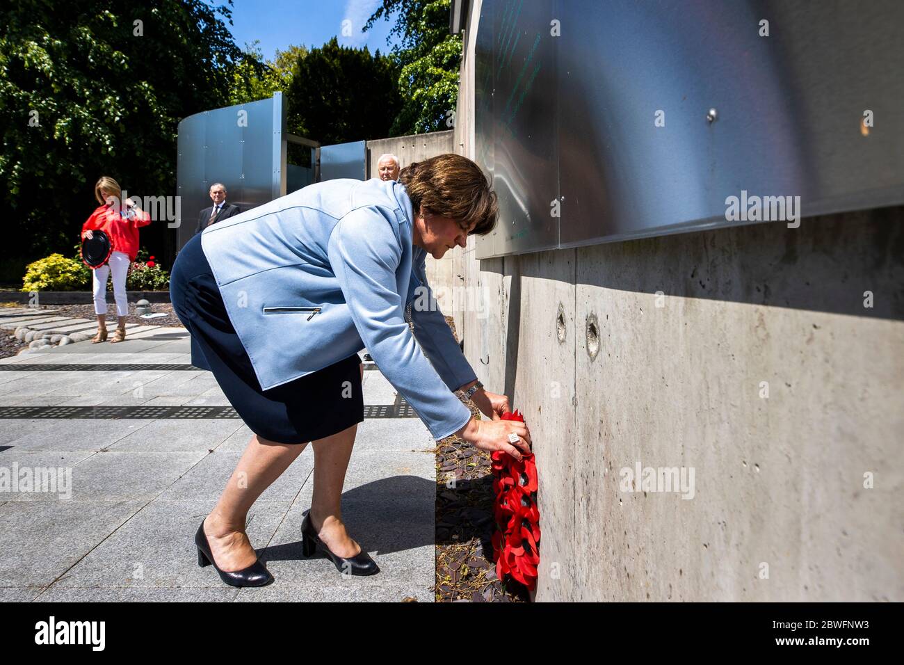 Royal ulster constabulary reserve hi-res stock photography and images ...