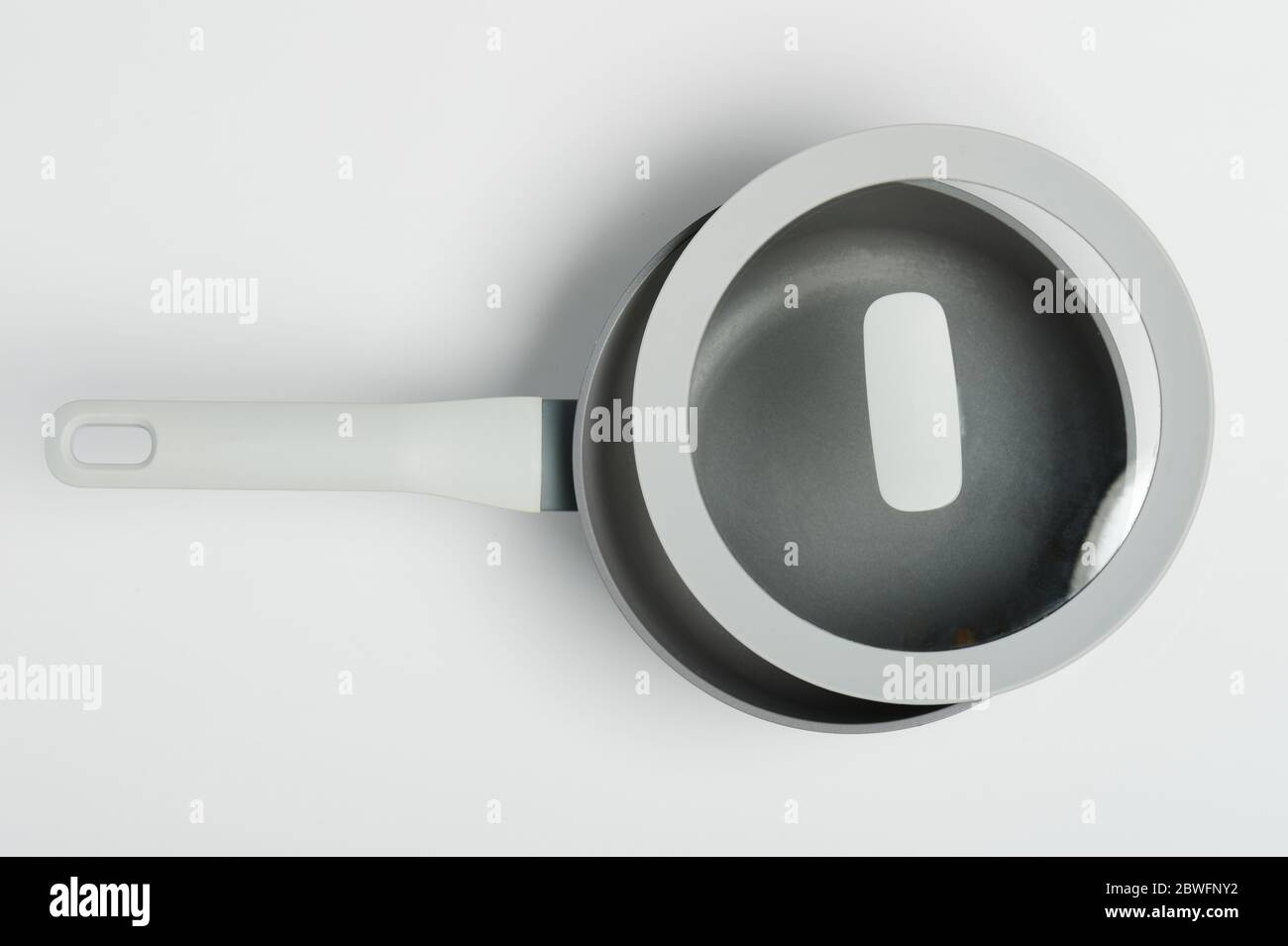 Gray cooking pot hi-res stock photography and images - Alamy