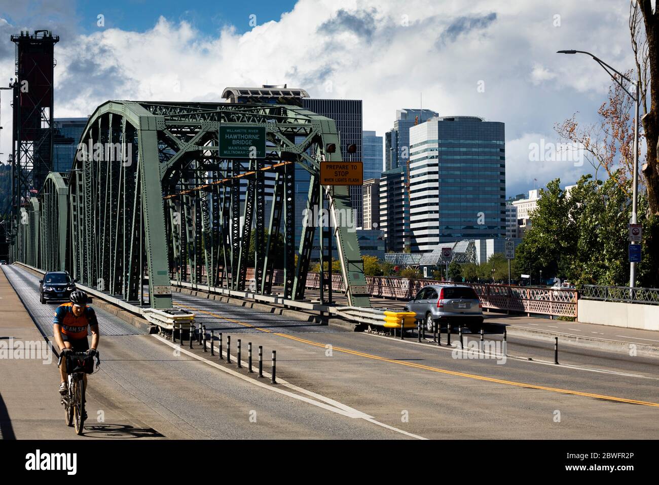 View of cyclist and cars on Hawthorne Bridge, Portland, Oregon, USA ...